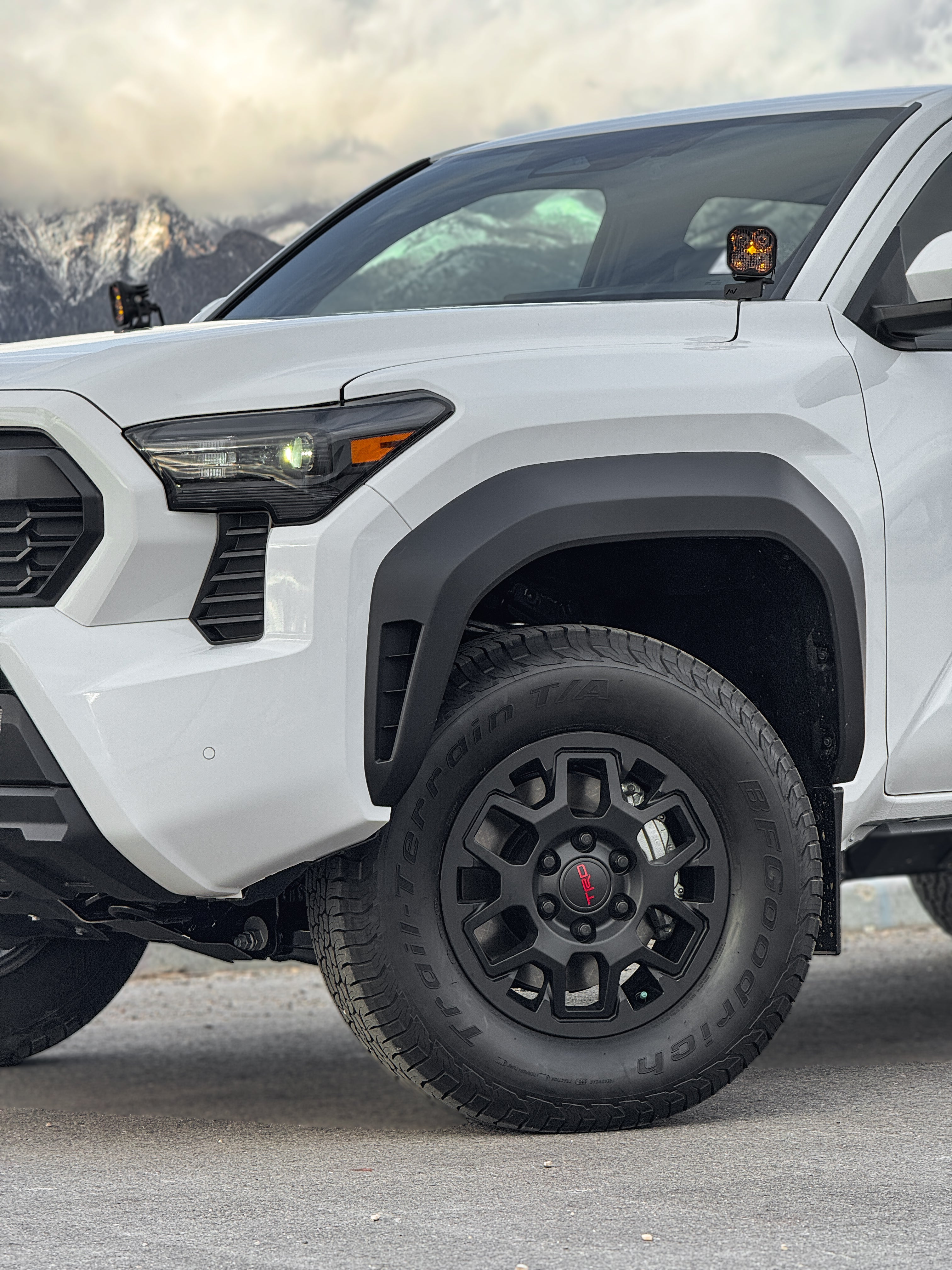 Rave Vinyl Blackout Kit for 2024+ Tacoma TRD Off Road Wheels – Venture ...